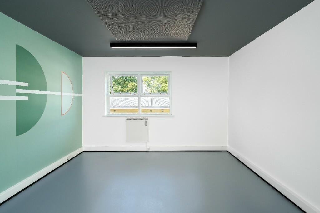 Light industrial facility to lease in Basepoint Enterprise Centre ...