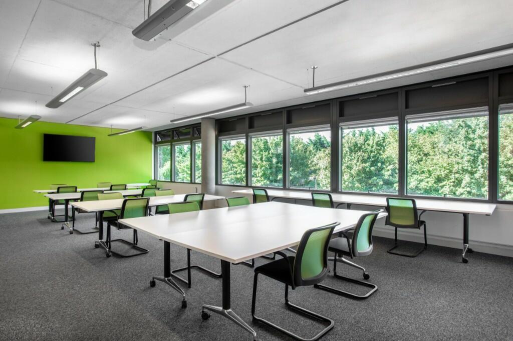 Serviced office to lease in Innovation Centre and Business Base, 110 ...