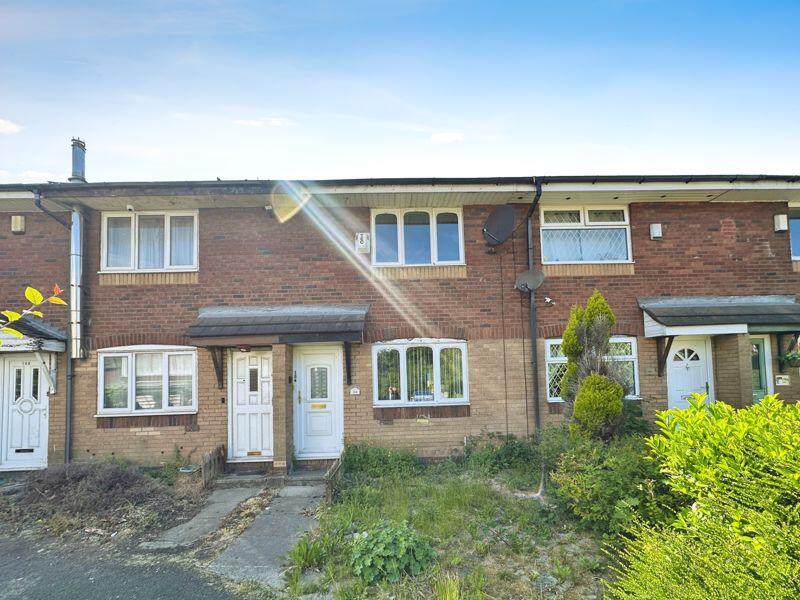 2 bedroom terraced house for sale in Wash Lane, Bury, BL9