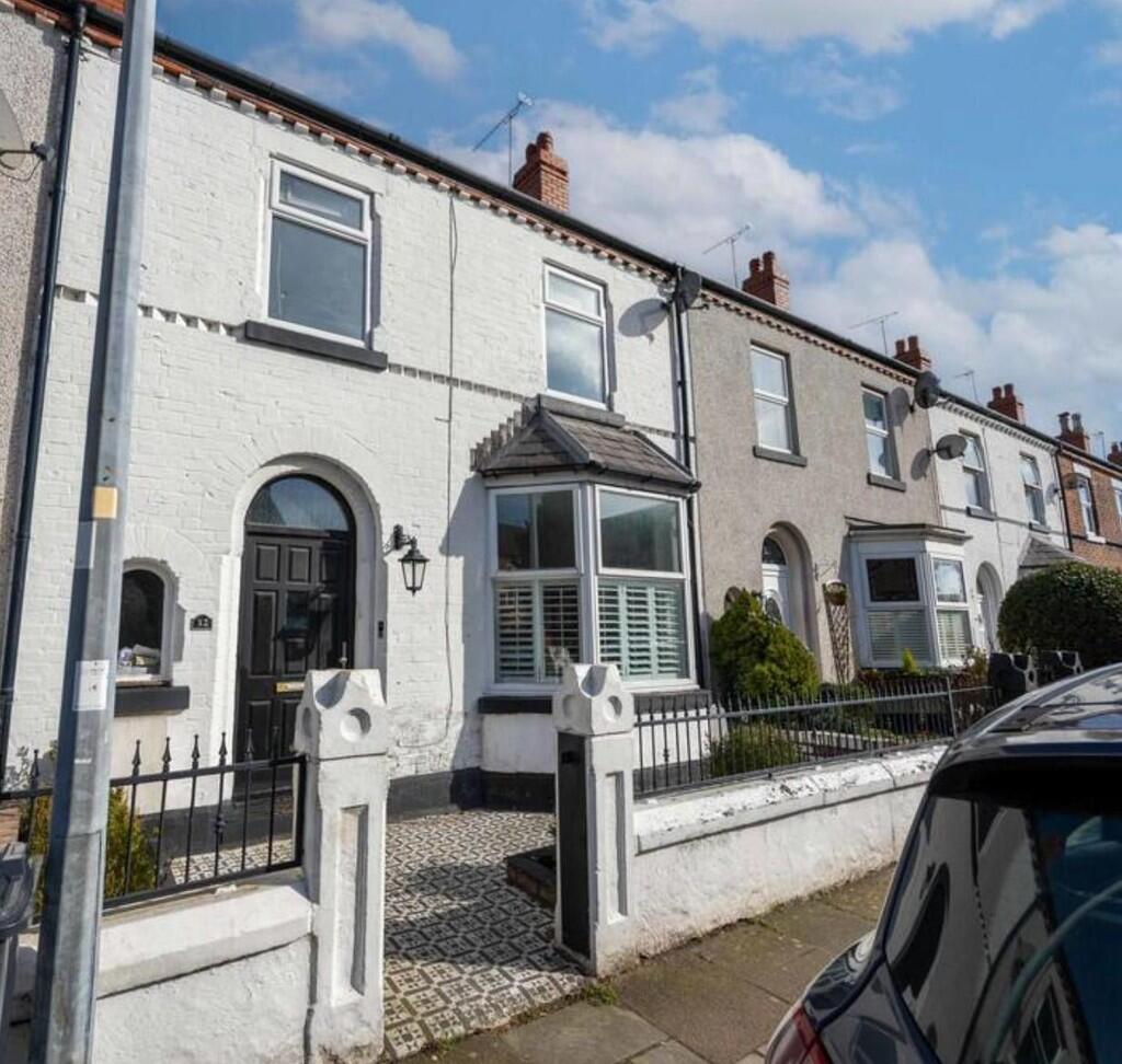 3 bedroom terraced house for sale in Lightfoot Street, Hoole, Chester, CH2