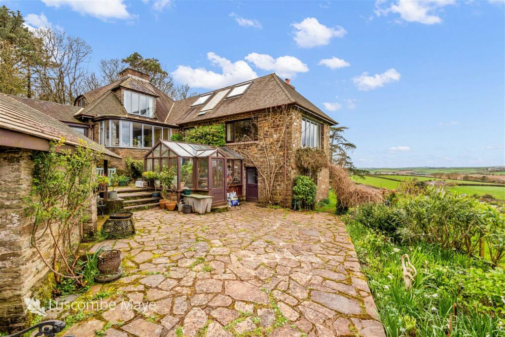 4 bedroom detached house for sale in Widdicombe, Kingsbridge, TQ7