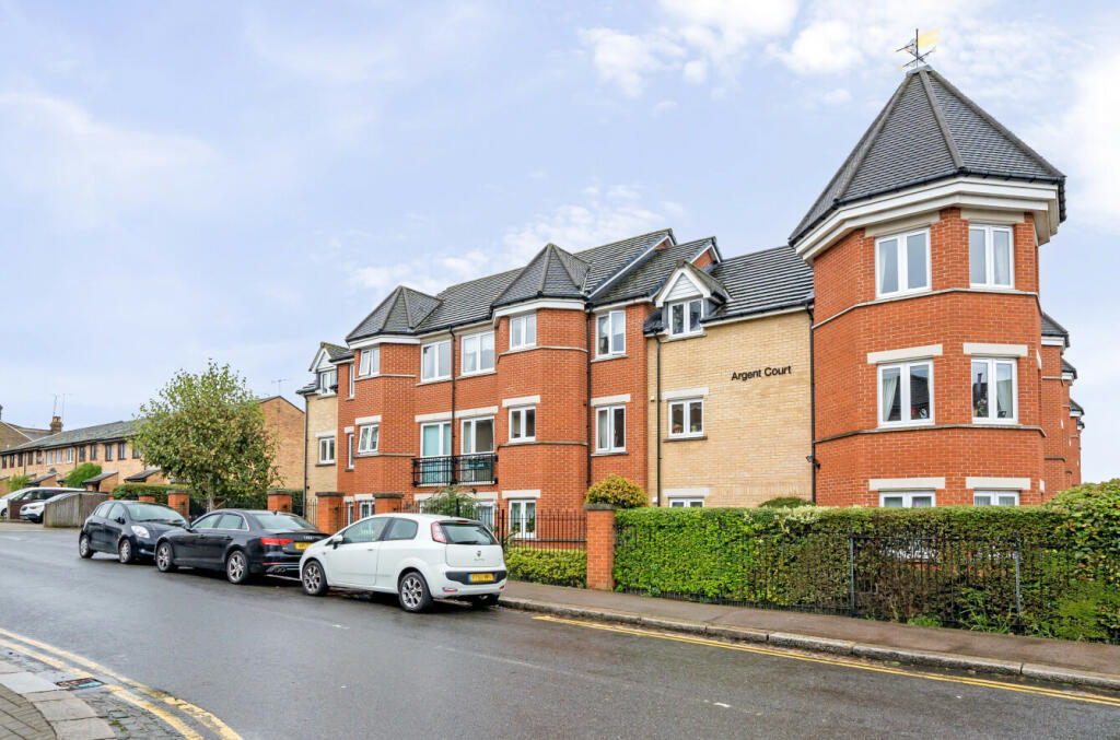 1 bedroom apartment for sale in Leicester Road, Barnet, EN5