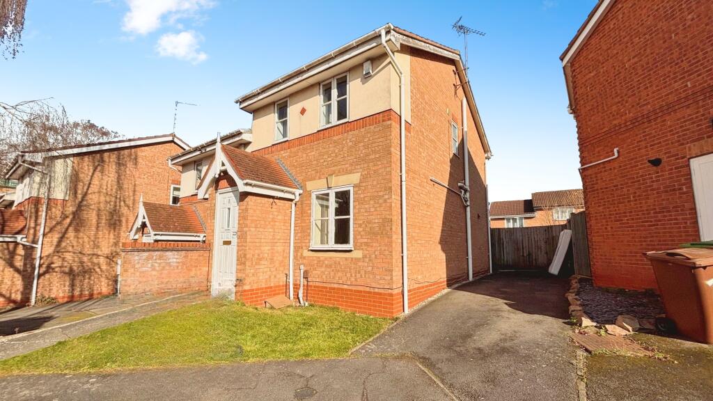 2 bedroom semi-detached house for rent in Marham Close, NG2