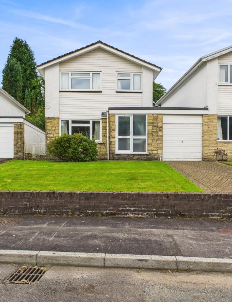 3 bedroom link detached house for sale in Maindy Grove, Ton Pentre ...