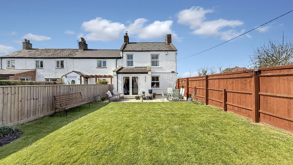 3 bedroom cottage for sale in Hawkeridge Road, Yarnbrook, BA14