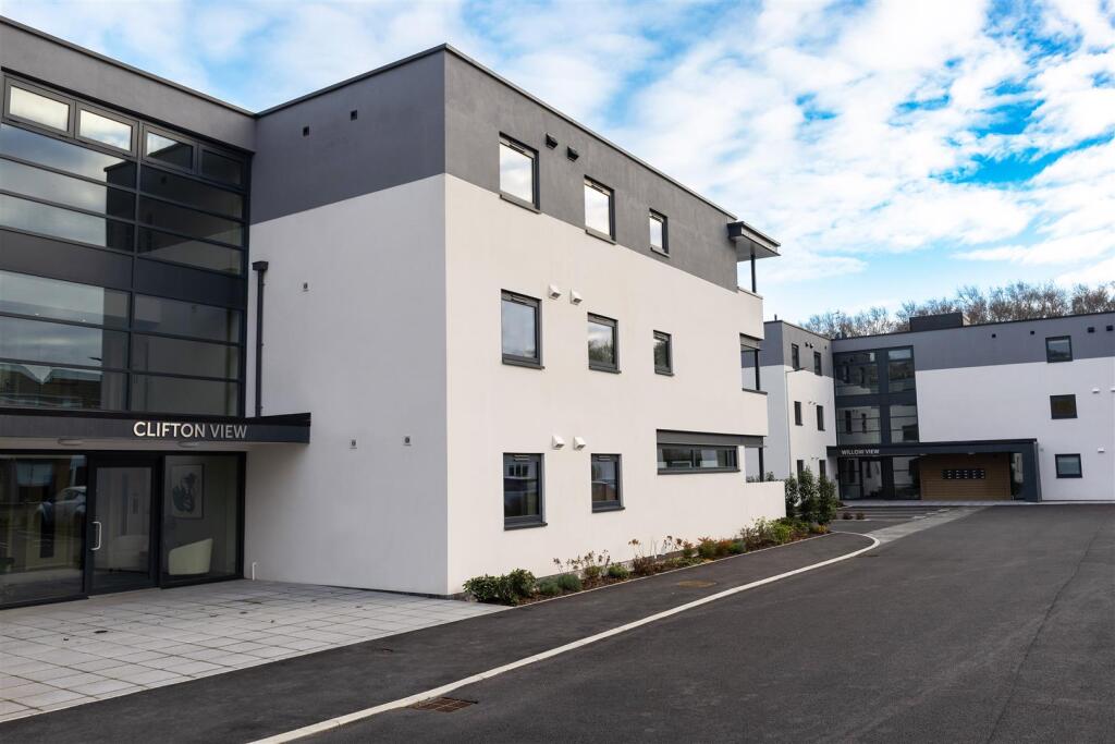 2 bedroom apartment for sale in 12 Clifton View, Forest Gate, Forest ...