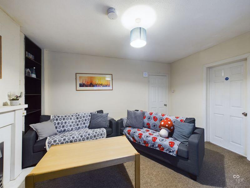 1 bedroom flat share for rent in Barcombe Road, Brighton, BN1