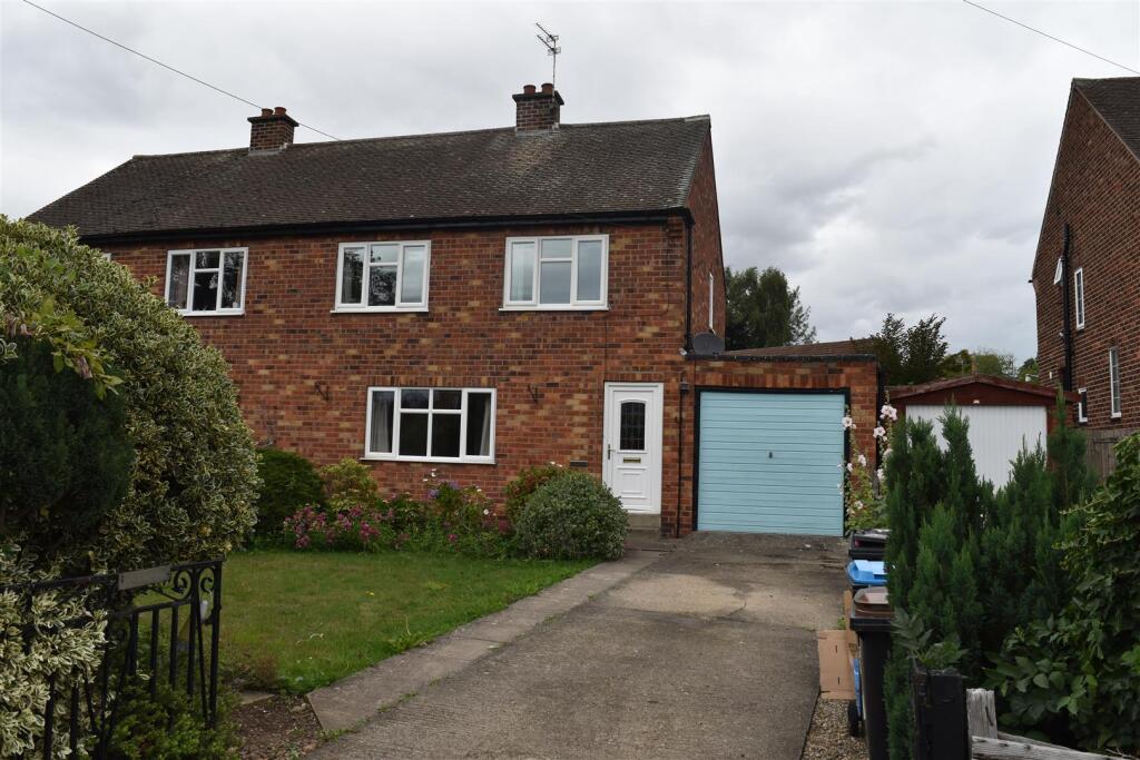 3 bedroom semi-detached house for rent in Dishforth Road, Sharow, HG4
