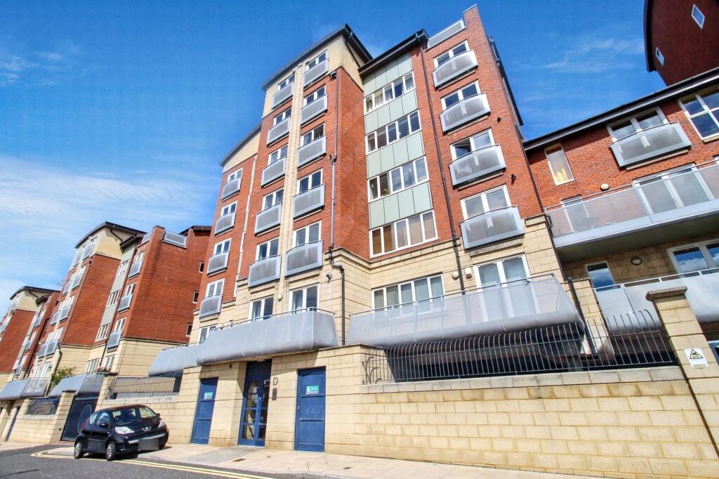 2 bedroom duplex for rent in City Road, Quayside, Newcastle upon Tyne ...