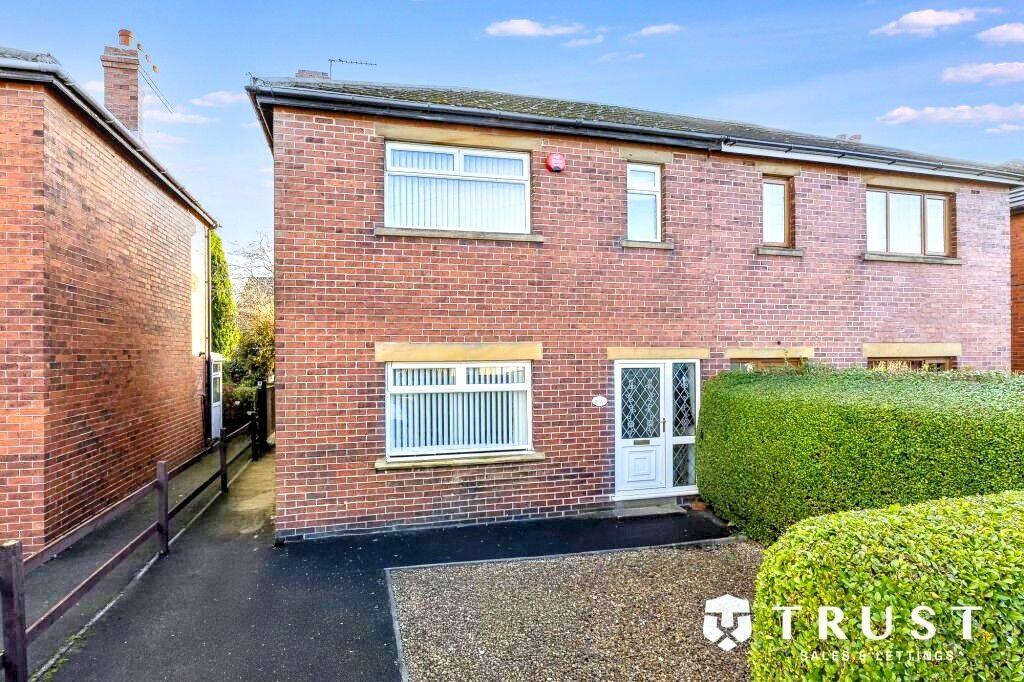 3 bedroom semi-detached house for sale in Staincliffe Road, Dewsbury ...