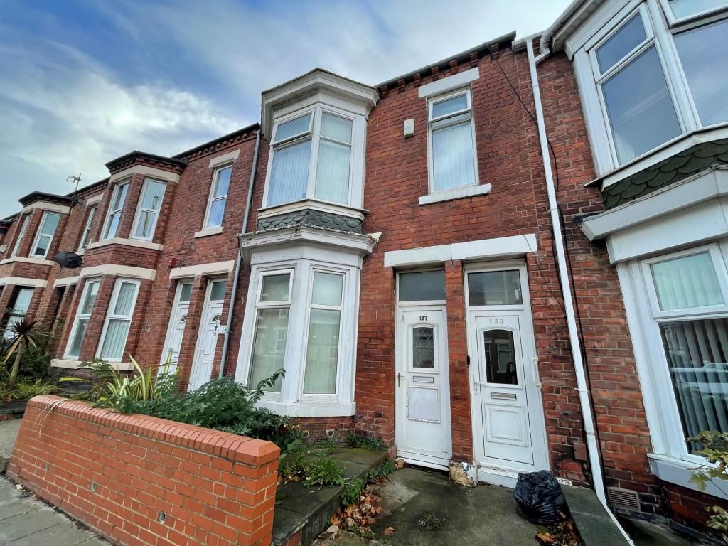 1 bedroom ground floor flat for sale in Imeary Street, Westoe, South ...