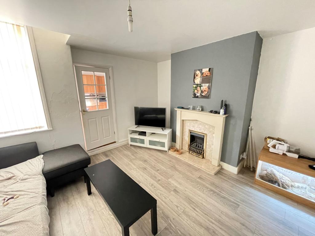 1 bedroom ground floor flat for sale in Imeary Street, Westoe, South ...