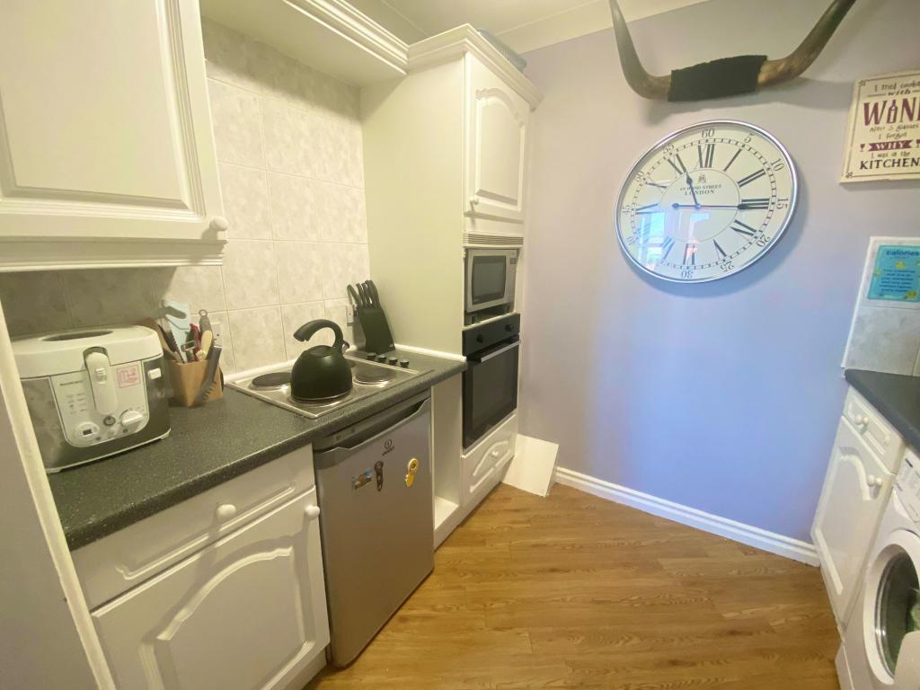 2 bedroom flat for sale in Sherringham House, Station Road, Washington ...