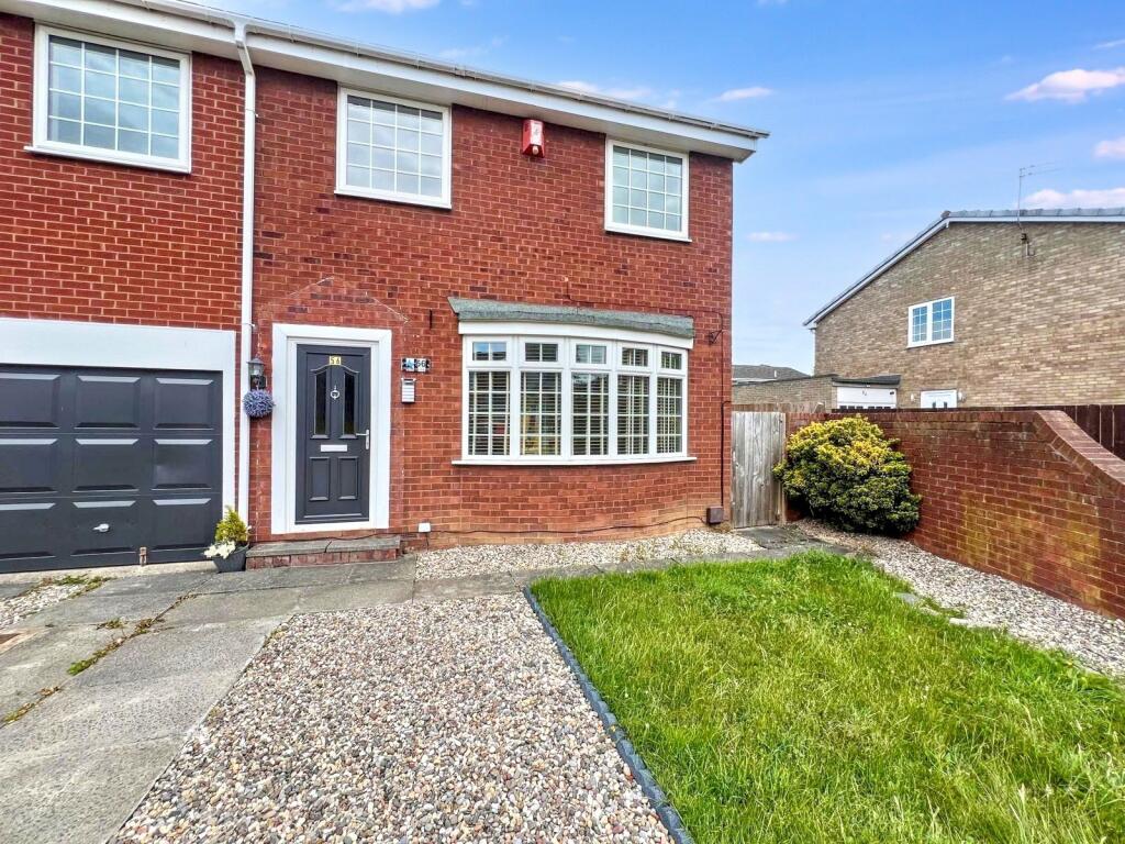 4 bedroom detached house for sale in Chipchase Court, New Hartley ...