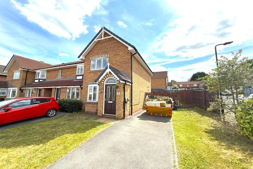 2 bedroom end of terrace house for rent in Lyminton Lane, Treeton, S60