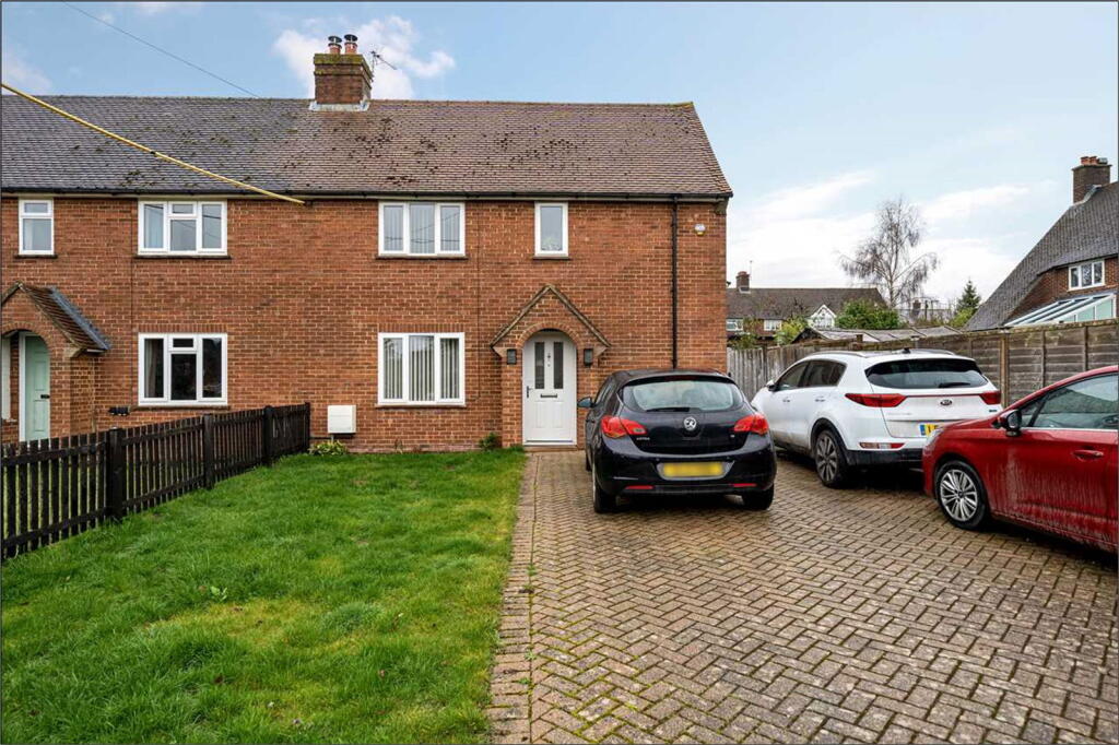4 bedroom semi-detached house for sale in Fairfield, Whitchurch, RG28 ...