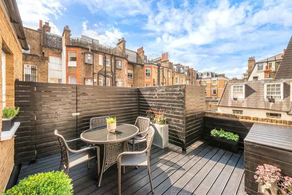 1 bedroom flat for sale in Foley Street, Fitzrovia, London, W1W