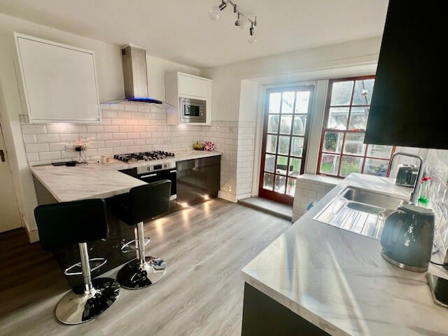 6 bedroom character property for sale in New Street, Dalry, KA24