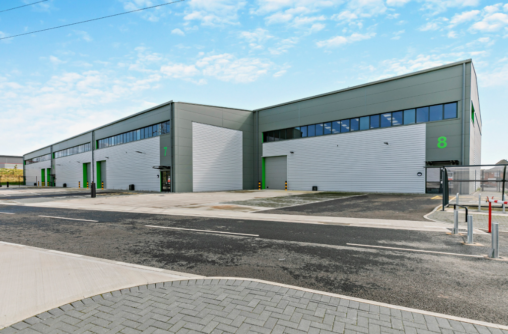 Warehouse to lease in Broadway Central, Lydia Becker Way, Oldham ...