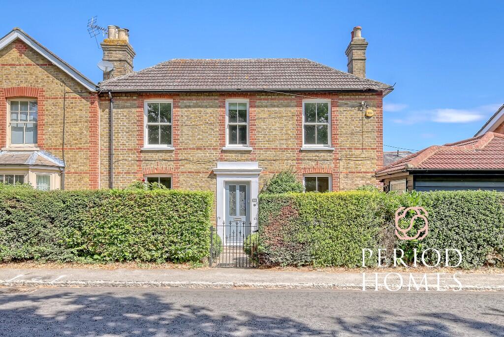 3 bedroom semi-detached house for sale in Ongar Road, Writtle, CM1