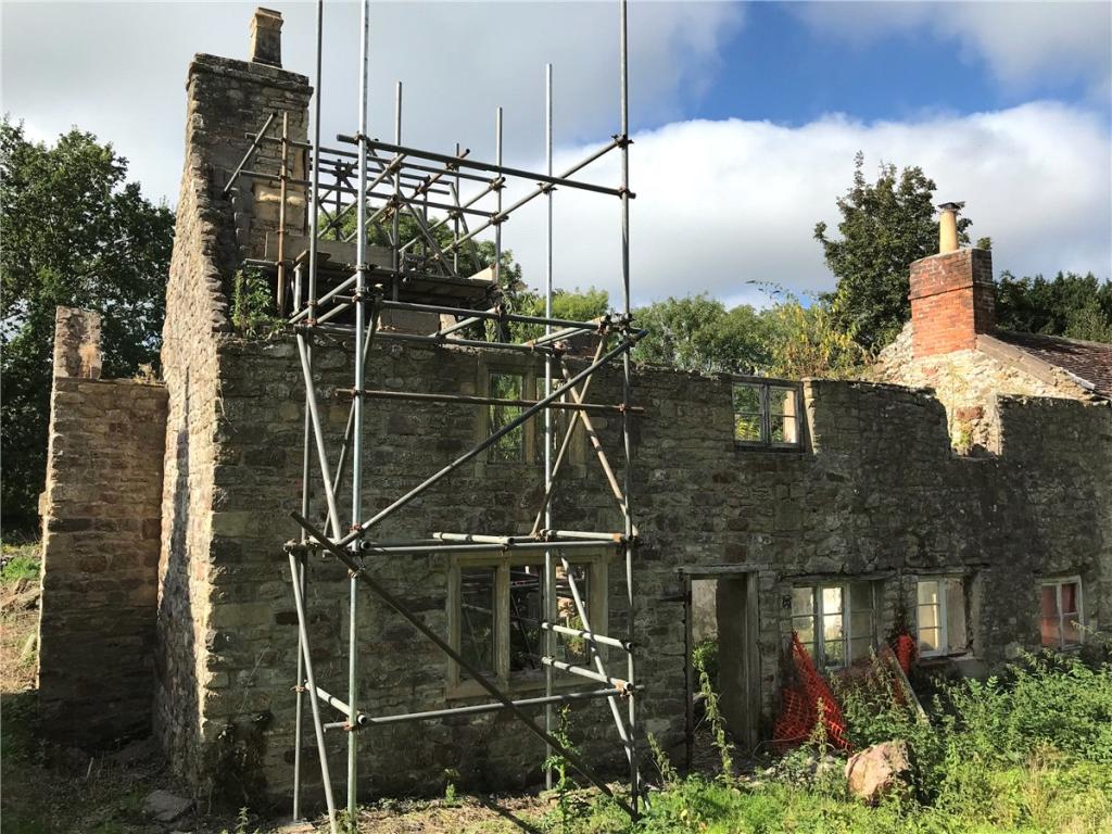 Mells Estate is seeking a Tenant to undertake this renovation project ...