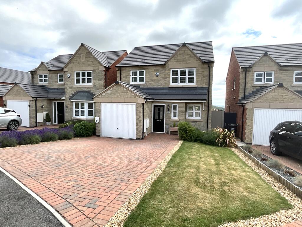 3 bedroom detached house for sale in Woodside, Crich, DE4