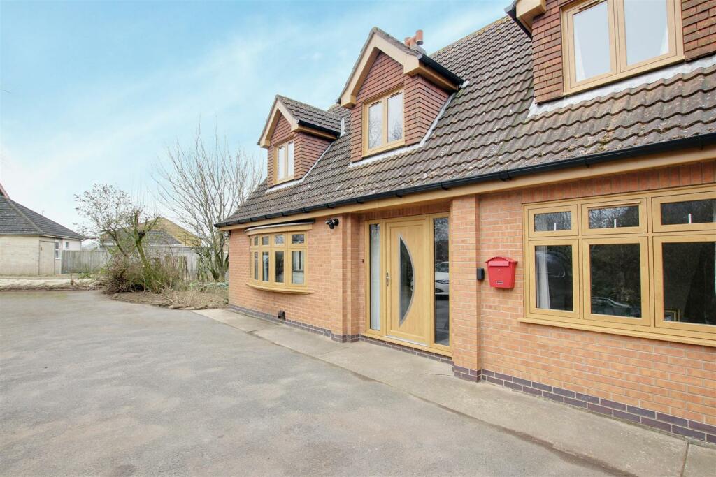 3 bedroom detached bungalow for sale in Spilsby Road, Partney, Spilsby ...