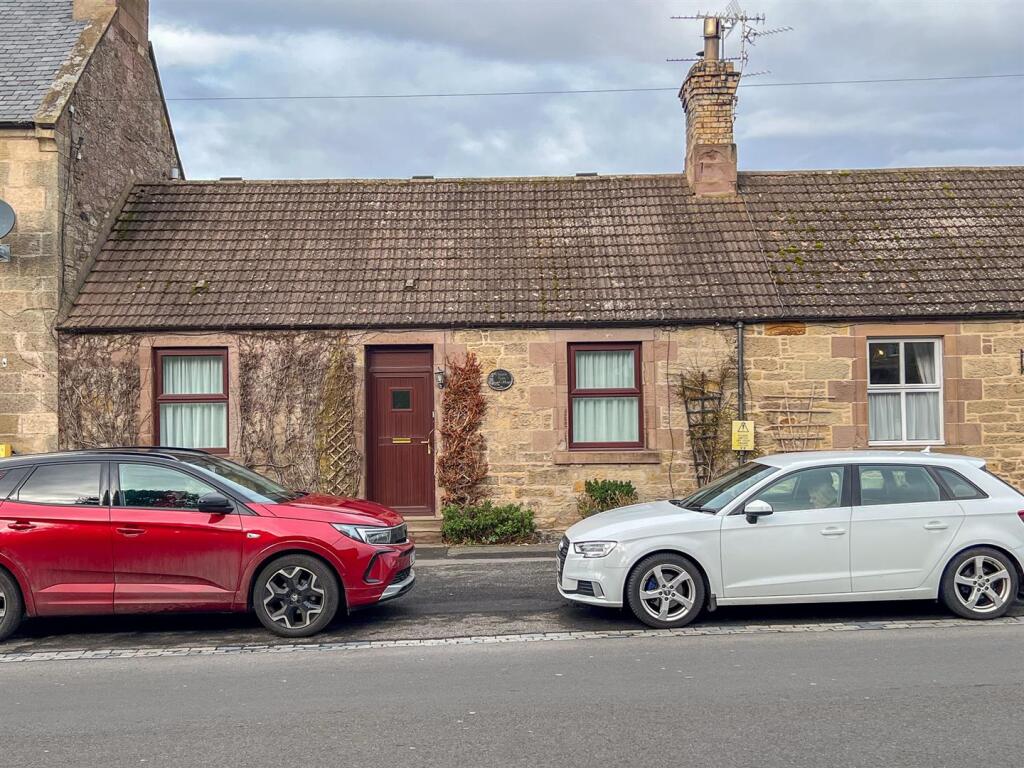 3 bedroom cottage for sale in Church View, Main Street, Cornhill-On ...