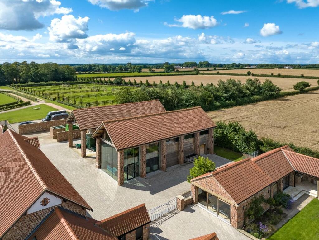 Office to lease in Kirk Hammerton, York, YO26