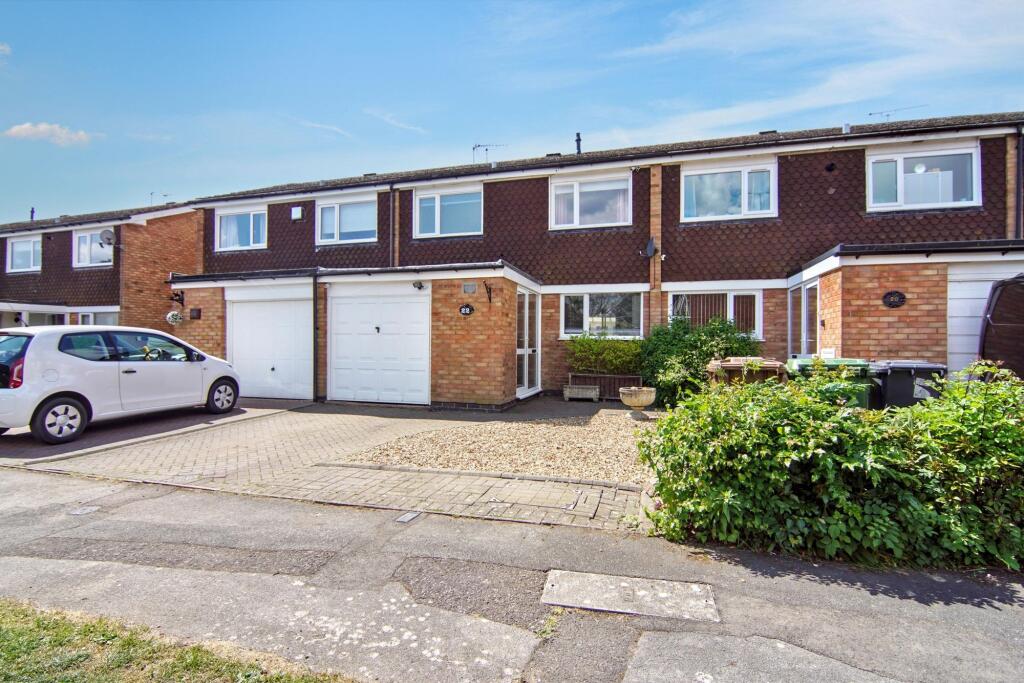 3 bedroom terraced house for sale in Arden Close, Balsall Common, CV7