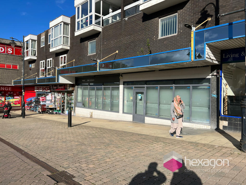 High street retail property to lease in Units 4-5 Old Square Shopping ...