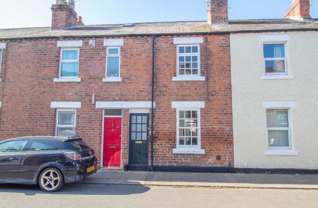 2 bedroom terraced house for sale in Tomkinson Street, Hoole, Chester, CH2