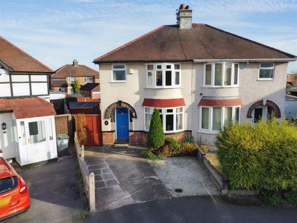 3 Bedroom Semi Detached House For Sale In Portland Crescent Stapleford