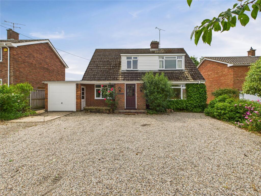 4 bedroom detached house for sale in New Road, Terling, Chelmsford, CM3