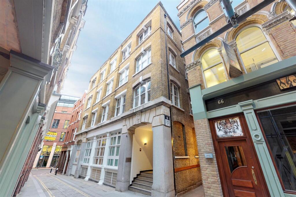 1 bedroom apartment for sale in Cathedral Court, 68 Carter Lane, London ...