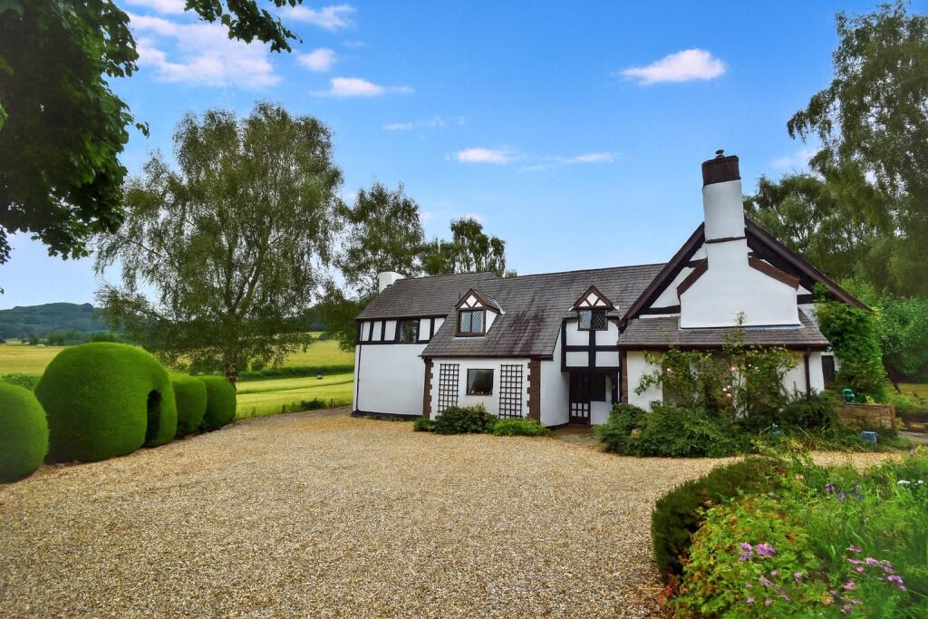 3 bedroom detached house for sale in Rowton, Aston-on-Clun, Craven Arms ...