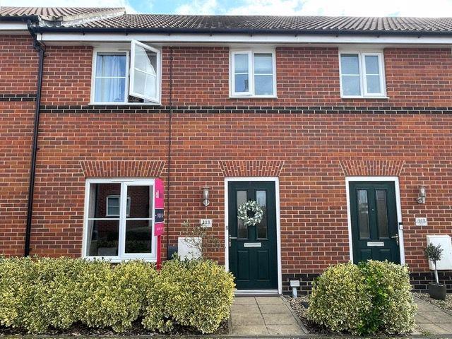 3 bedroom terraced house for sale in Hall Lane, Elmswell, IP30