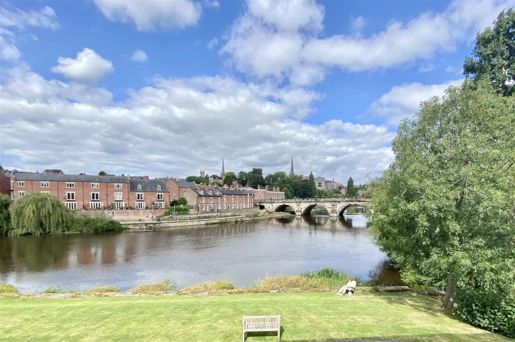 3 bedroom apartment for sale in 21 Thomas Court, Longden Coleham ...