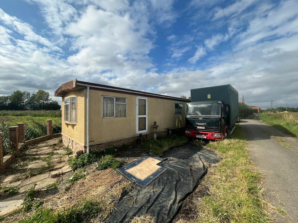1 bedroom mobile home for sale in Coney Garth Lane, Surfleet Seas End, PE11