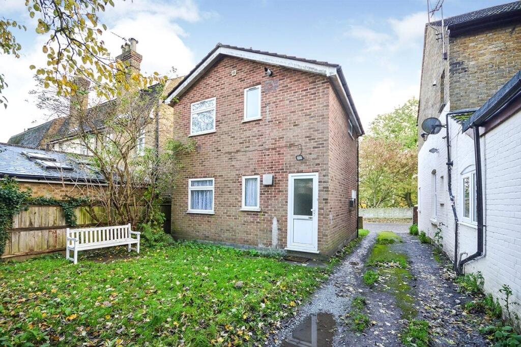1 bedroom flat for rent in Cornwallis Road, Maidstone, Kent, ME16
