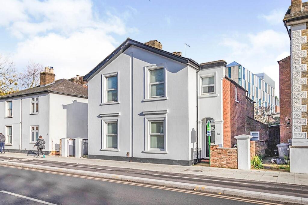 Free property report Studio Flat 1, 73A, Penrhyn Road, Kingston Upon ...