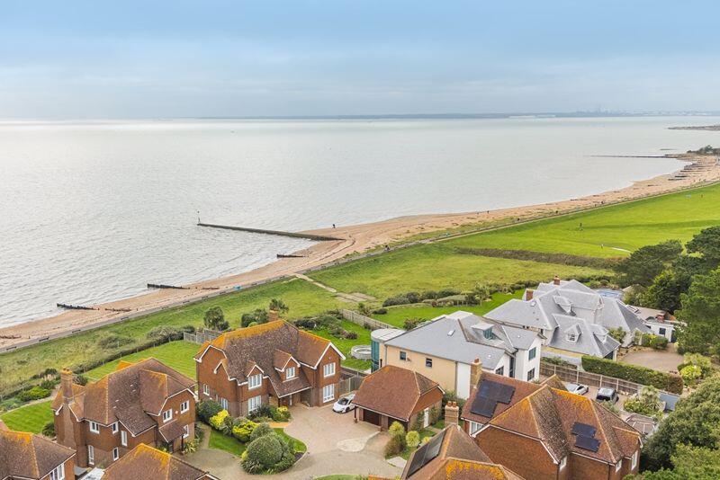 4 bedroom detached house for sale in Swordfish Close, Hill Head, PO13