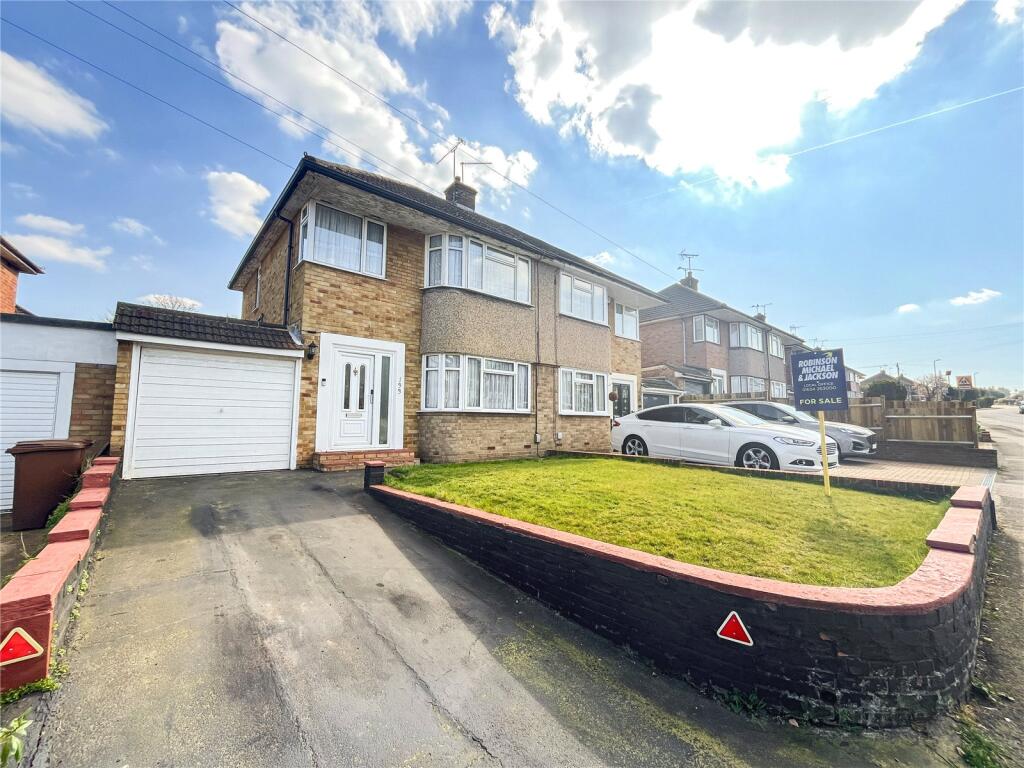 3 bedroom semi-detached house for sale in Maidstone Road, Rainham, Kent ...