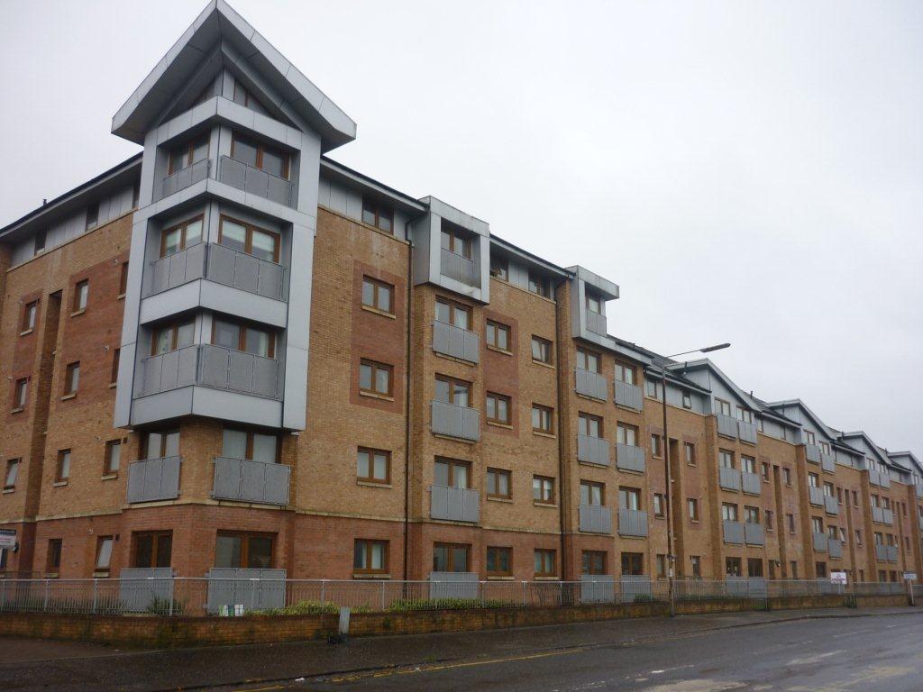 2 bedroom apartment for rent in Possil Road, Glasgow, G4