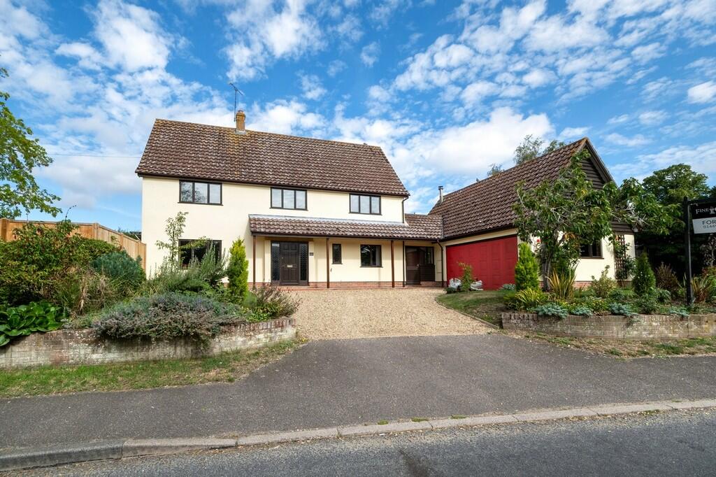 4 bedroom detached house for sale in Debenham, IP14