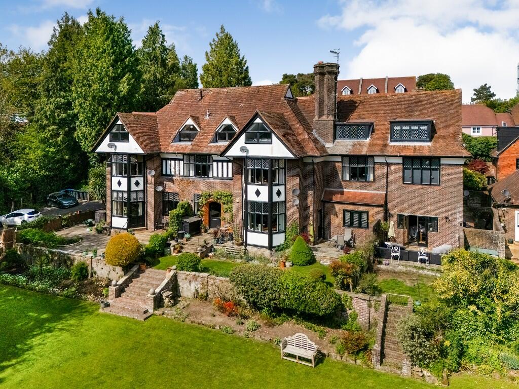 2 bedroom apartment for sale in Martyns Place, Fairfield Road, East ...