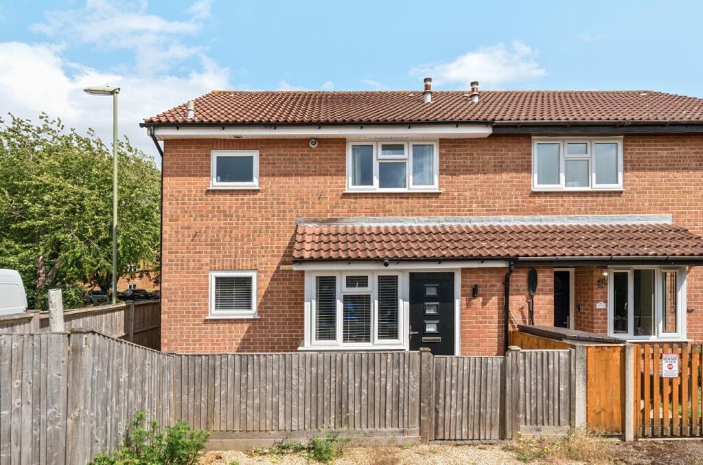 1 bedroom semi-detached house for sale in Yarrow Way, Locks Heath ...