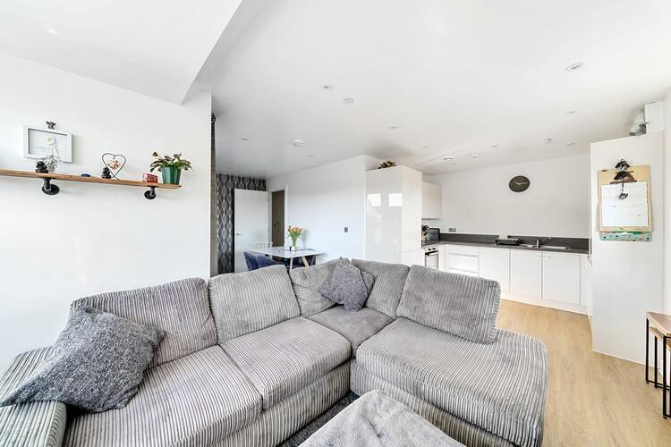 1 bedroom flat for sale in Navigation Drive, Ware, Hertfordshire, SG12