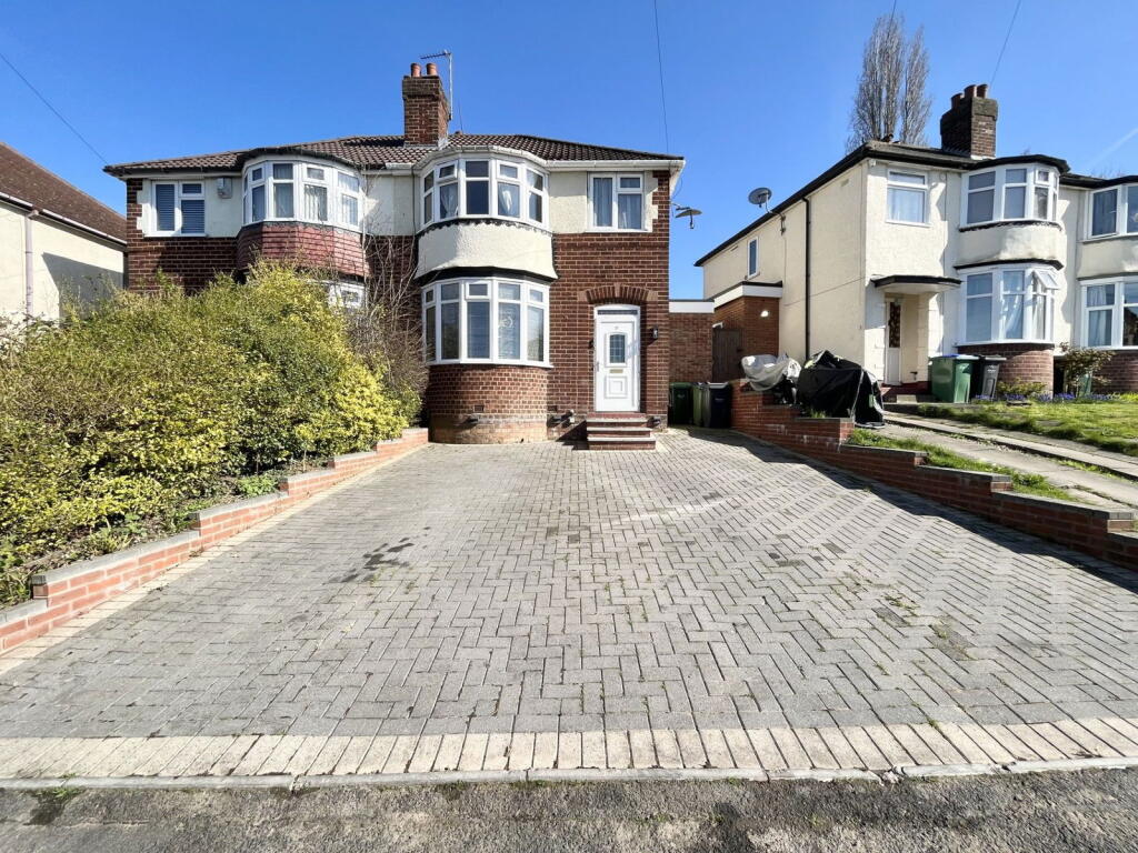 3 bedroom semi-detached house for sale in Regent Drive, TIVIDALE ...