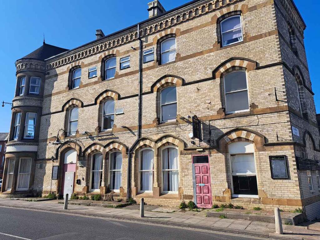 Pub to lease in N-526393 - Hop & Vine, Windsor Road, Saltburn TS12 1AT ...